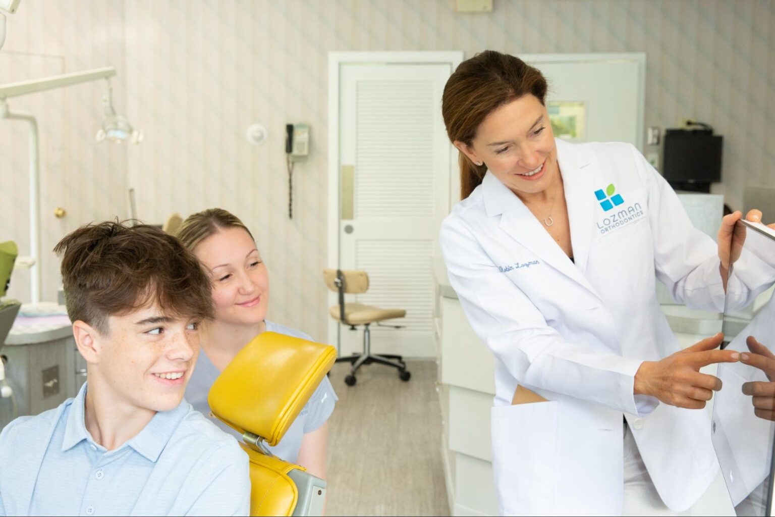 How Do X-Rays Track Progress In Orthodontics? | Lozman Orthodontics